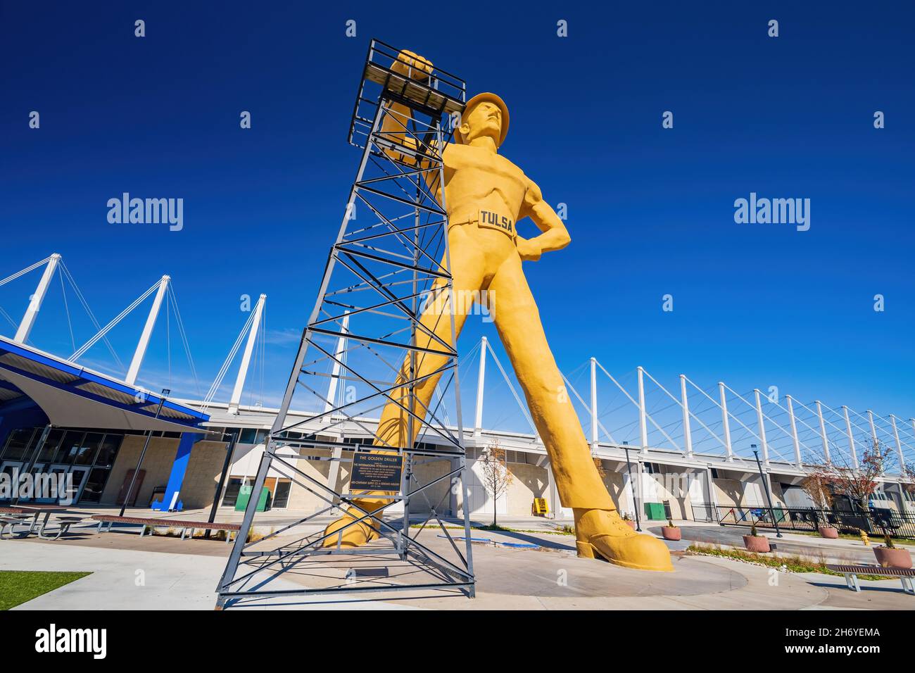 Tulsa, NOV 15 2021 - Sunny view of the Golden Driller Statue Stock ...