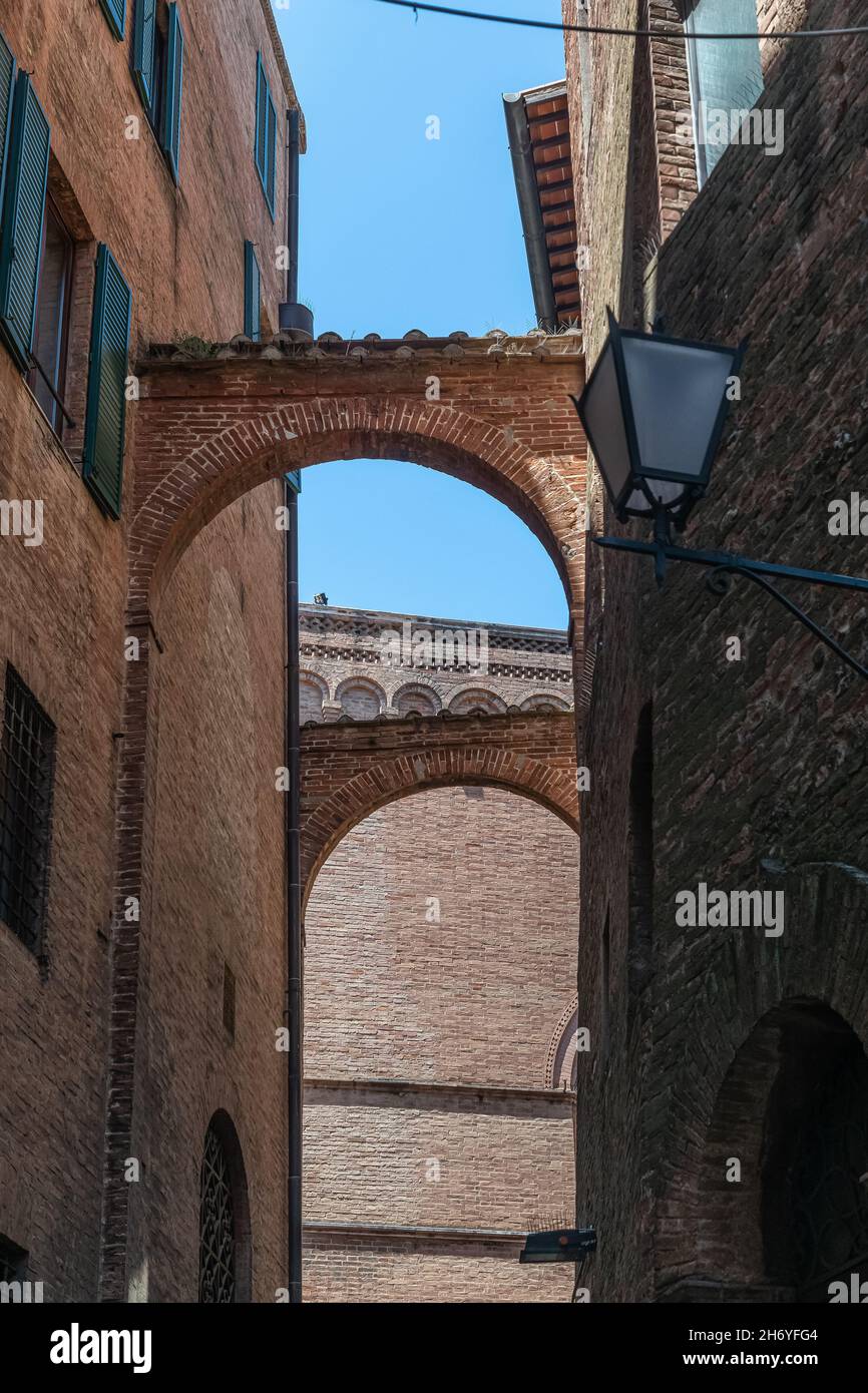 Brick Stone Arches High Resolution Stock Photography and Images - Alamy