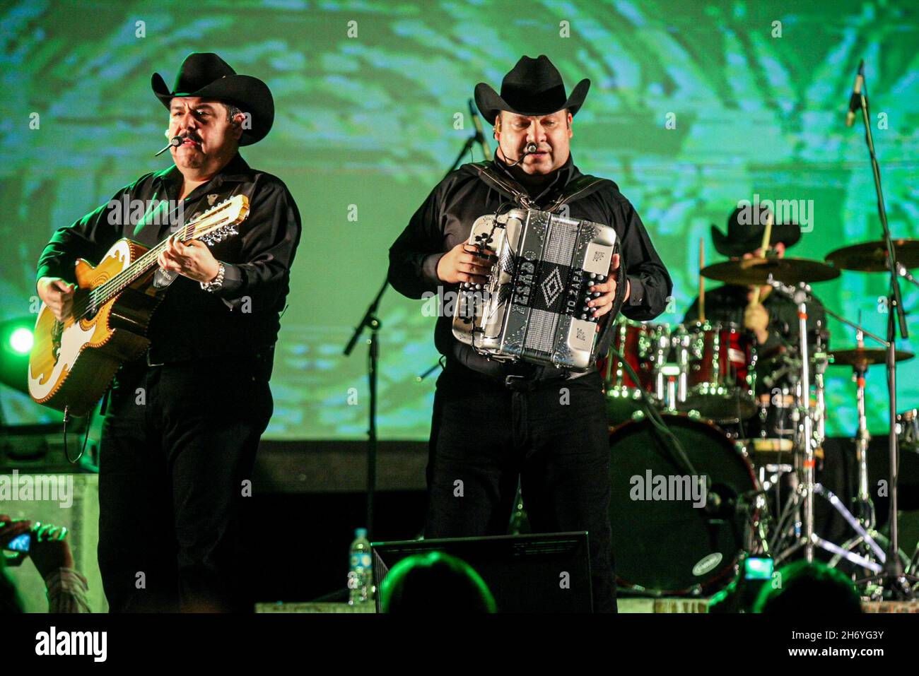 Grupo pesado where hi-res stock photography and images - Alamy