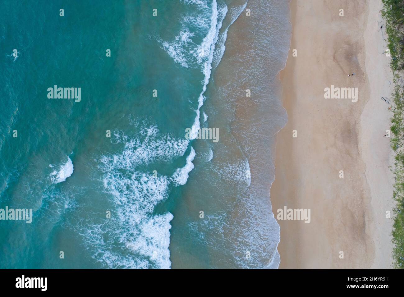 Camera flying above green tropical hi-res stock photography and images - Alamy