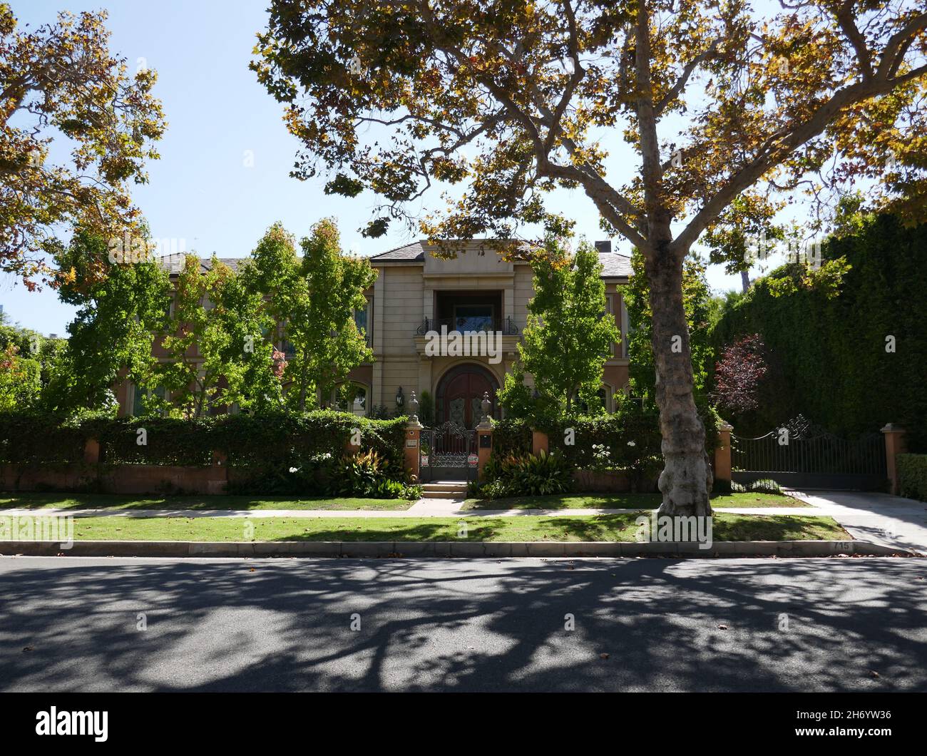 Raymond katz hi-res stock photography and images - Alamy