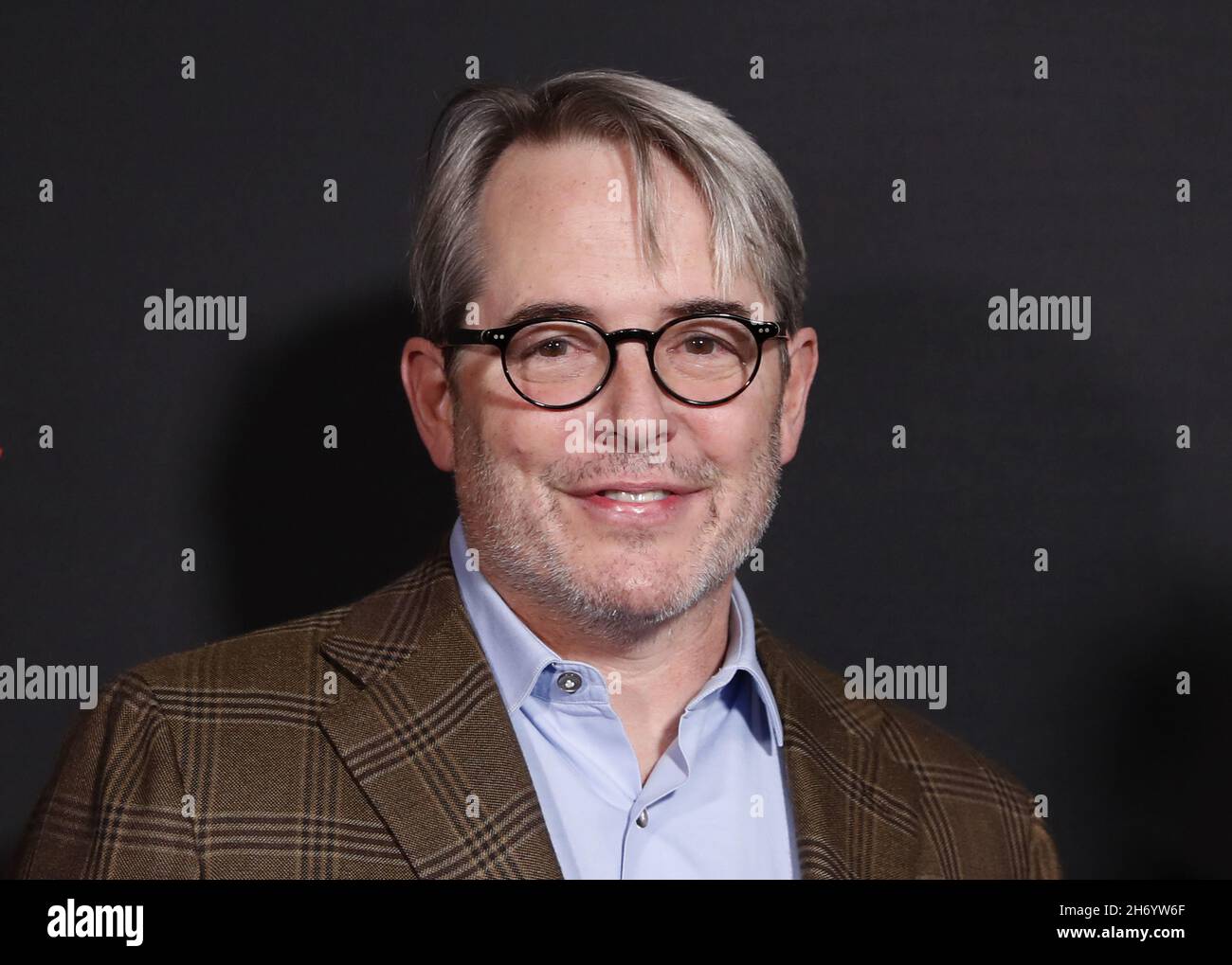 New York, United States. 18th Nov, 2021. Matthew Broderick arrives on ...