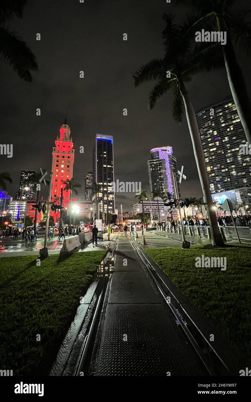 Miami, FL, USA. 18th Nov, 2021. Street view as flooding rainfall hit ...