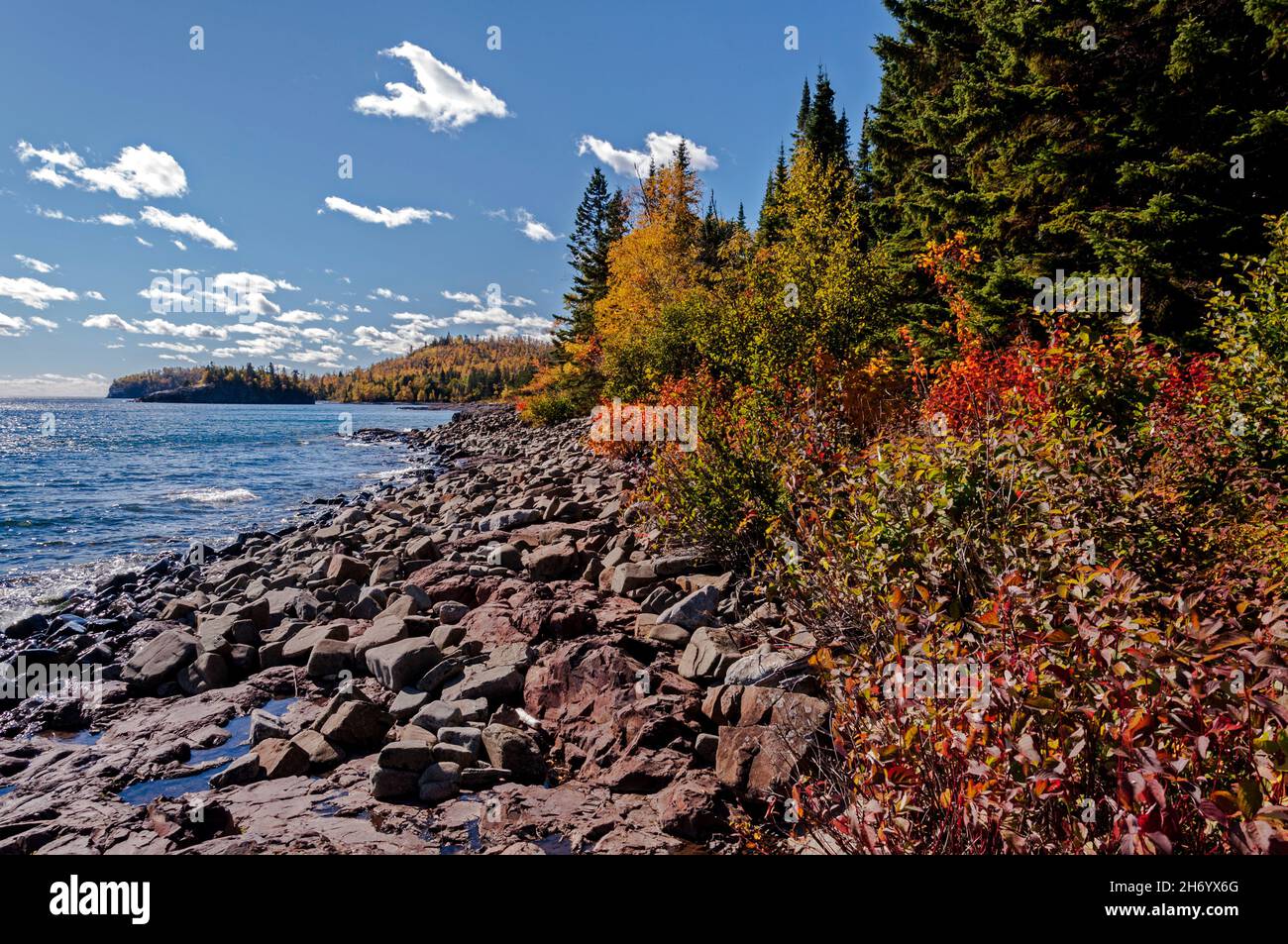 Minnesota north shore scenic drive hi-res stock photography and images ...