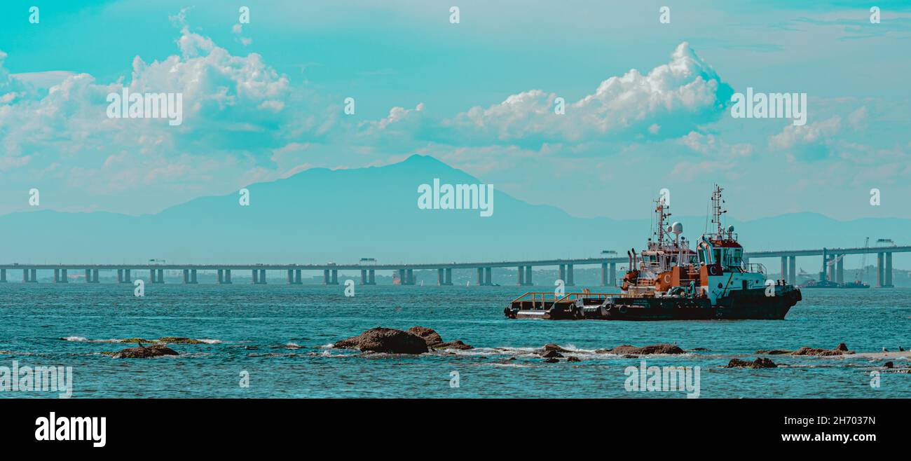 Rio de Janeiro, Brazil - CIRCA 2021: Coastal region of ocean beach ...