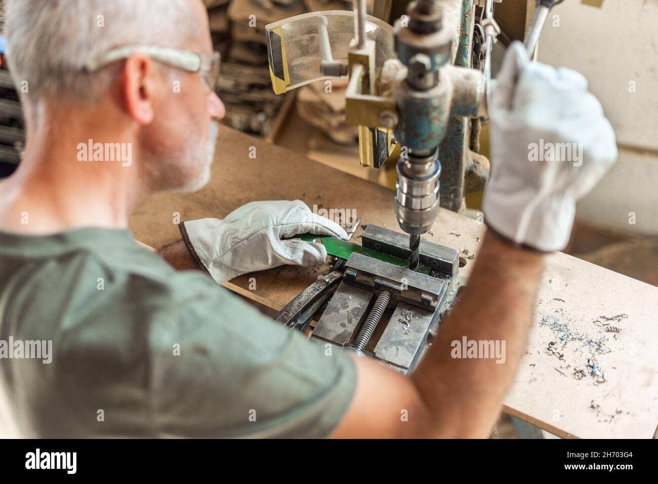 Drilling metal hi-res stock photography and images - Alamy