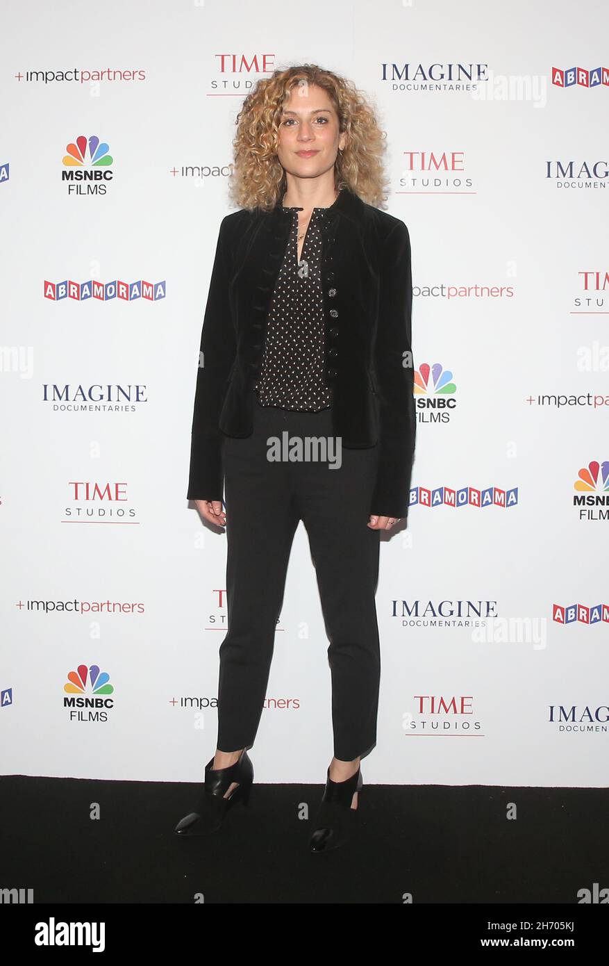 Los Angeles, Ca. 18th Nov, 2021. Sara Bernstein, at Paper & Glue/A JR ...