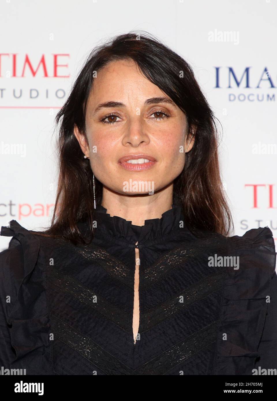 Los Angeles, Ca. 18th Nov, 2021. Mia Maestro, at Paper & Glue/A JR ...