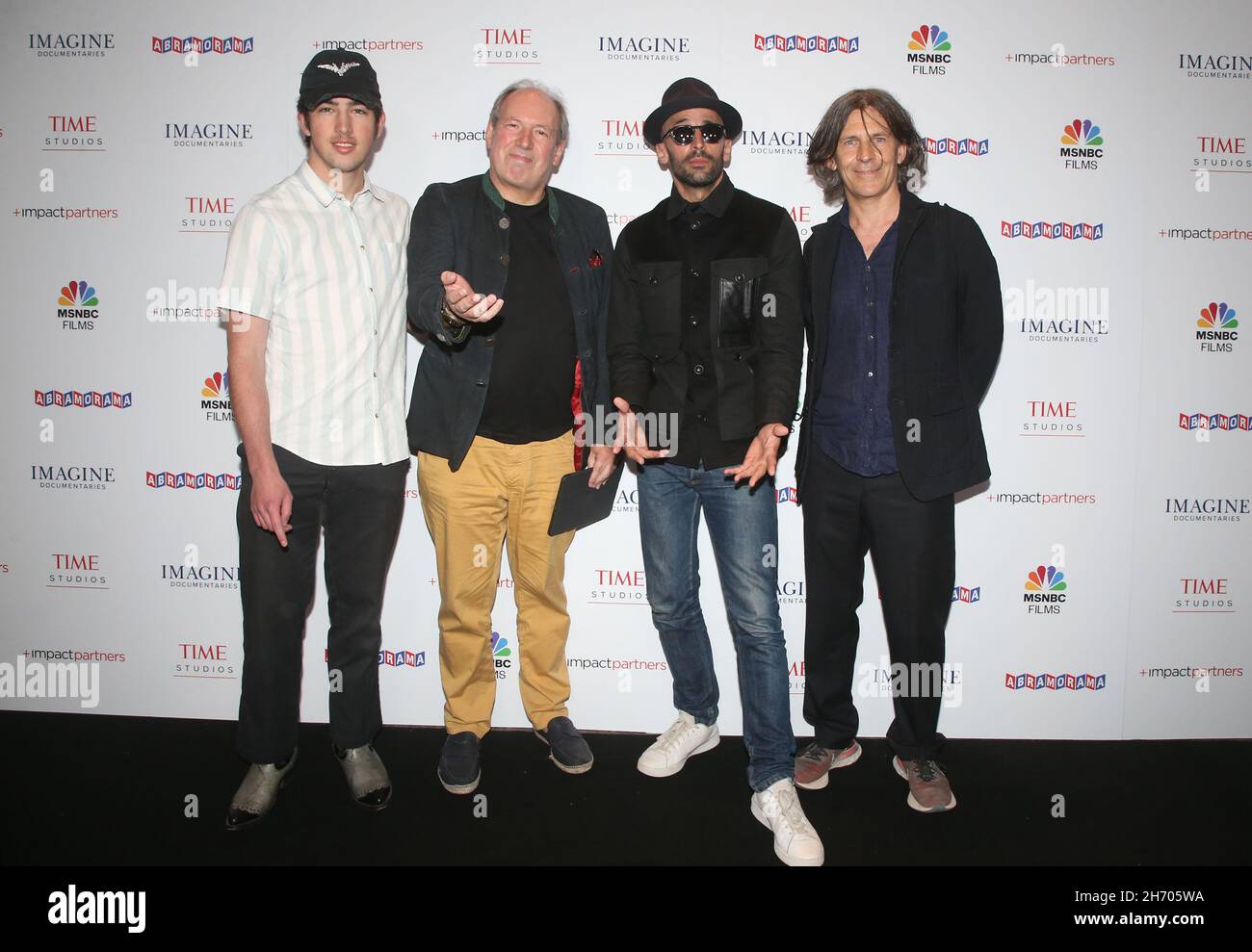 Los Angeles, Ca. 18th Nov, 2021. Hans Zimmer, JR, Guests, at Paper ...