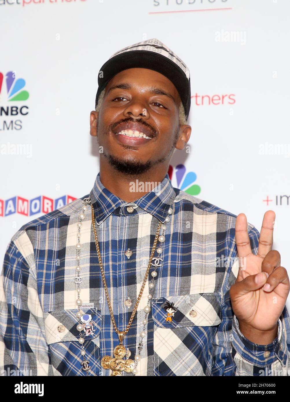 Los Angeles, Ca. 18th Nov, 2021. Lil Buck, at Paper & Glue/A JR Project ...