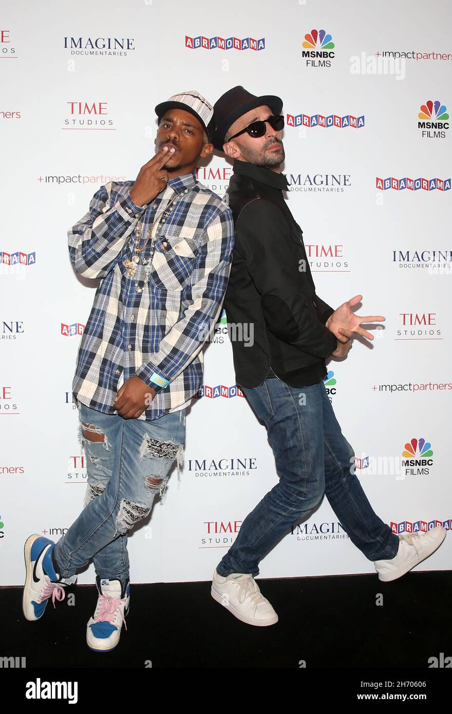 Los Angeles, Ca. 18th Nov, 2021. Lil Buck, JR, at Paper & Glue/A JR ...