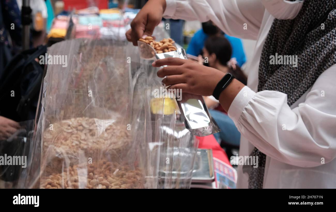 Patpong Morning Street Food Market Si Lom, Silom, Bang Rak, Bangkok ...
