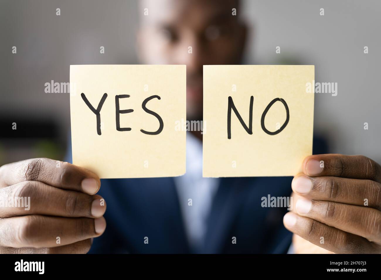 Message decision hi-res stock photography and images - Alamy