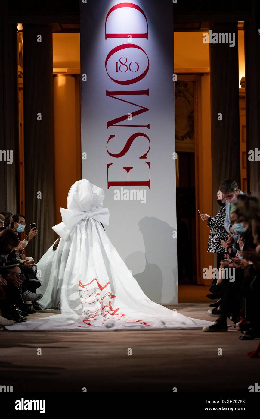 Paris, France. 18th Nov, 2021. Models display outfits designed by the ...