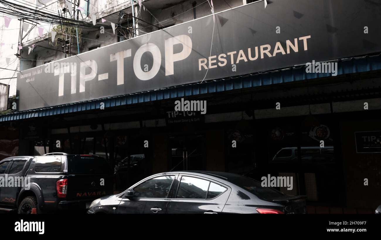 Patpong Morning Street Food Market Si Lom, Silom, Bang Rak, Bangkok ...