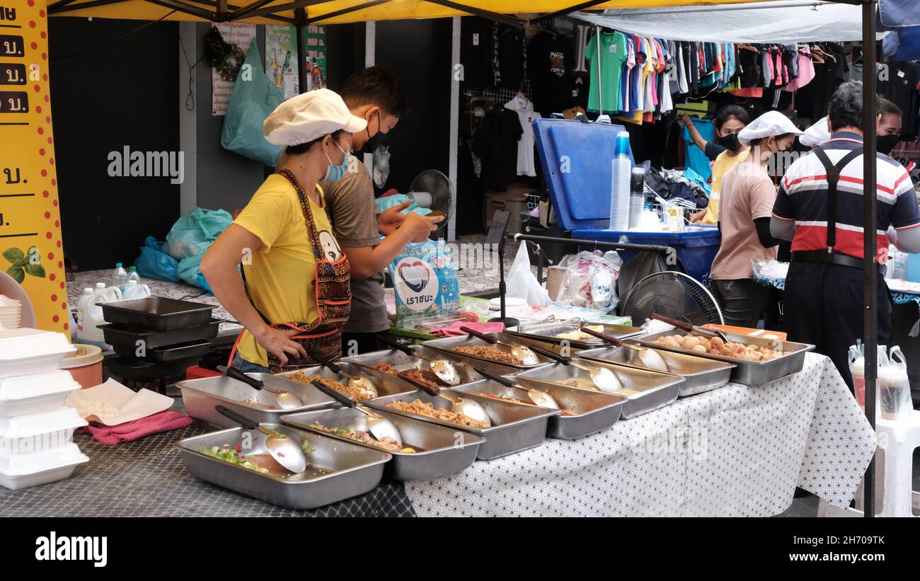 Patpong Morning Street Food Market Si Lom, Silom, Bang Rak, Bangkok ...