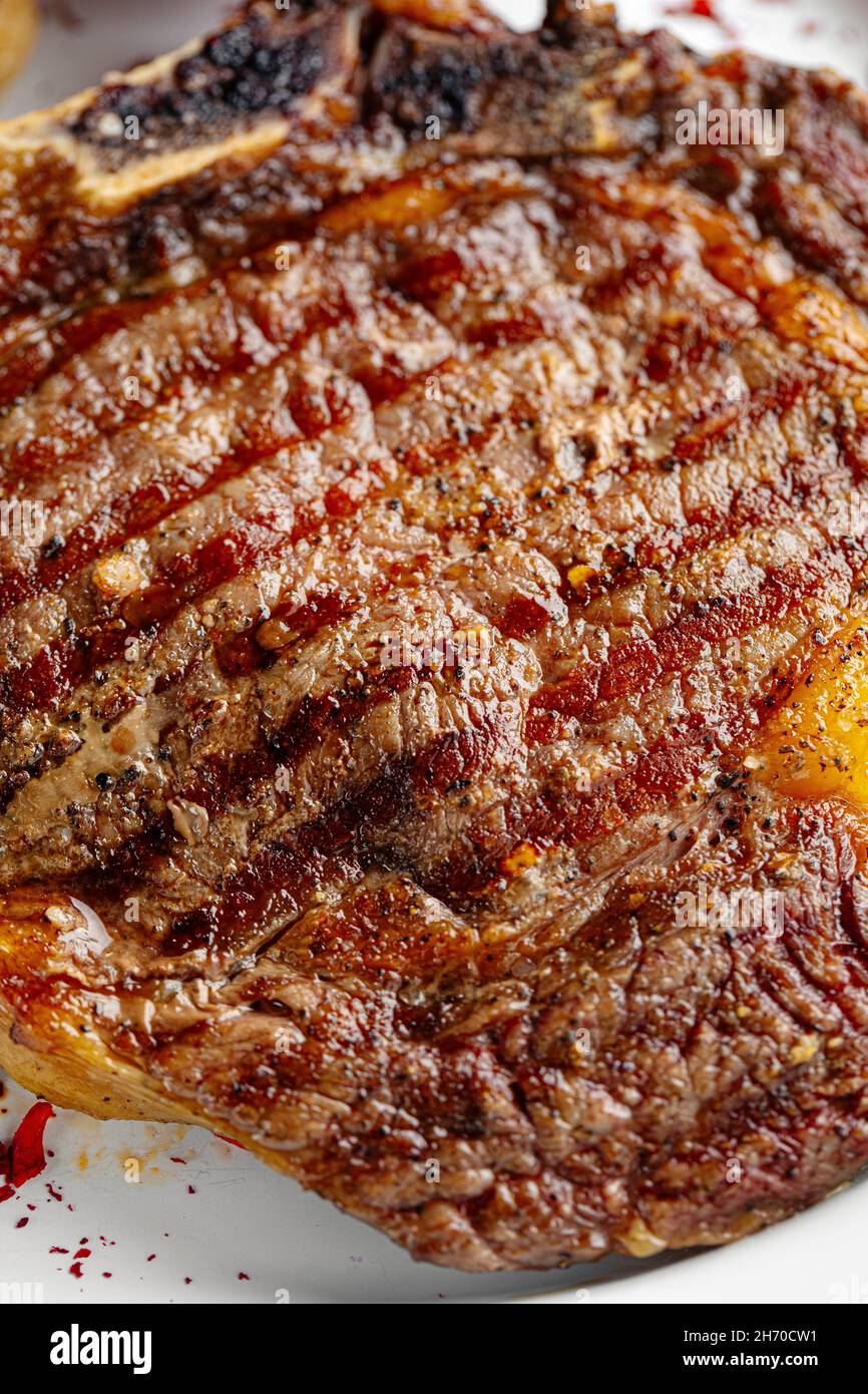 Juicy beef steak hi-res stock photography and images - Alamy