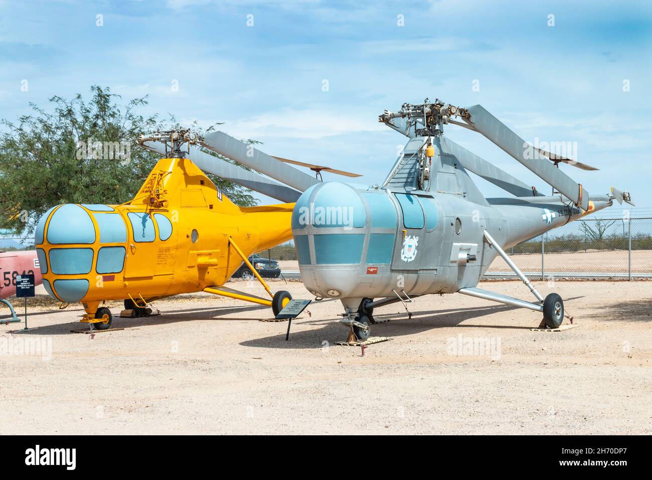 Sikorsky h5 hi-res stock photography and images - Alamy