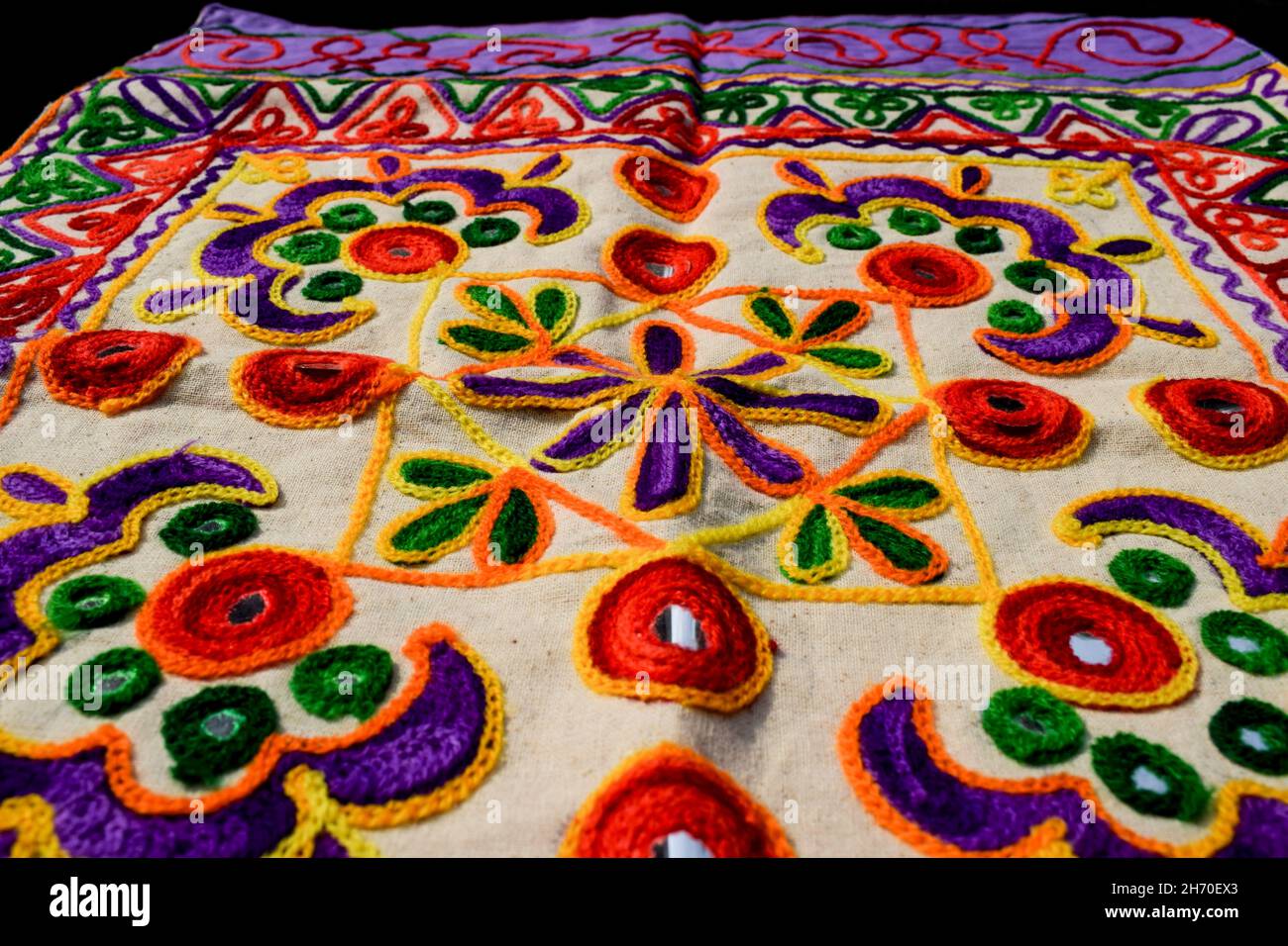 Kutch embroidery hi-res stock photography and images - Alamy