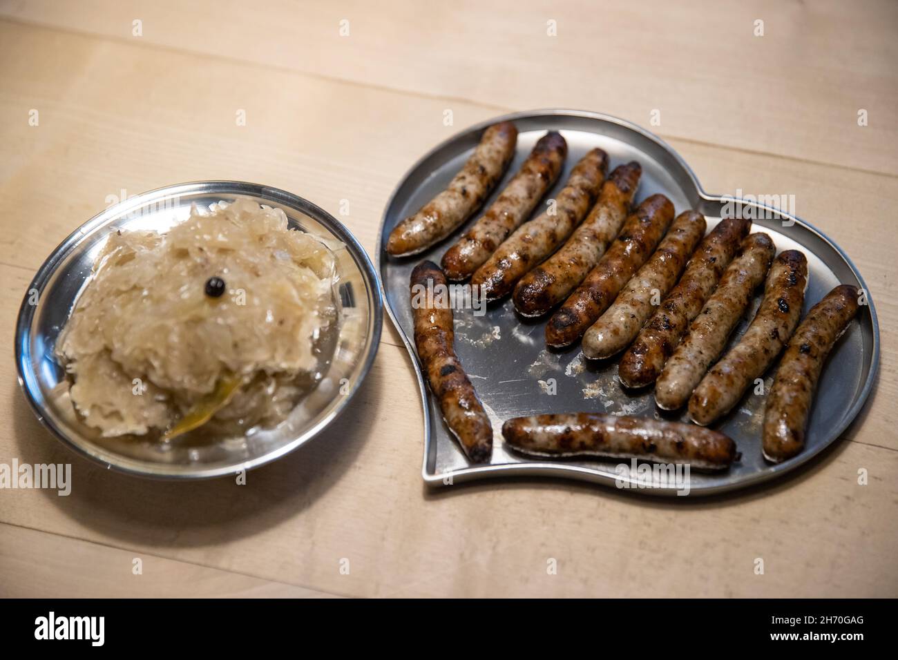 Nuremberg, Germany. 18th Nov, 2021. Nuremberg bratwursts with cabbage ...