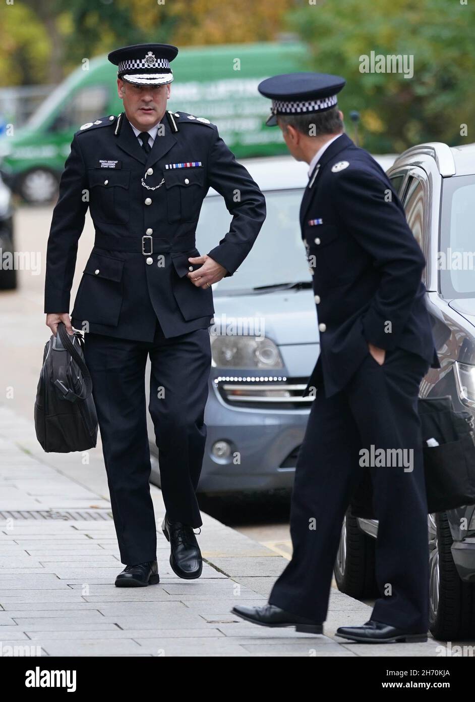 Stuart Cundy (left), Deputy Assistant Commissioner for the Metropolitan ...
