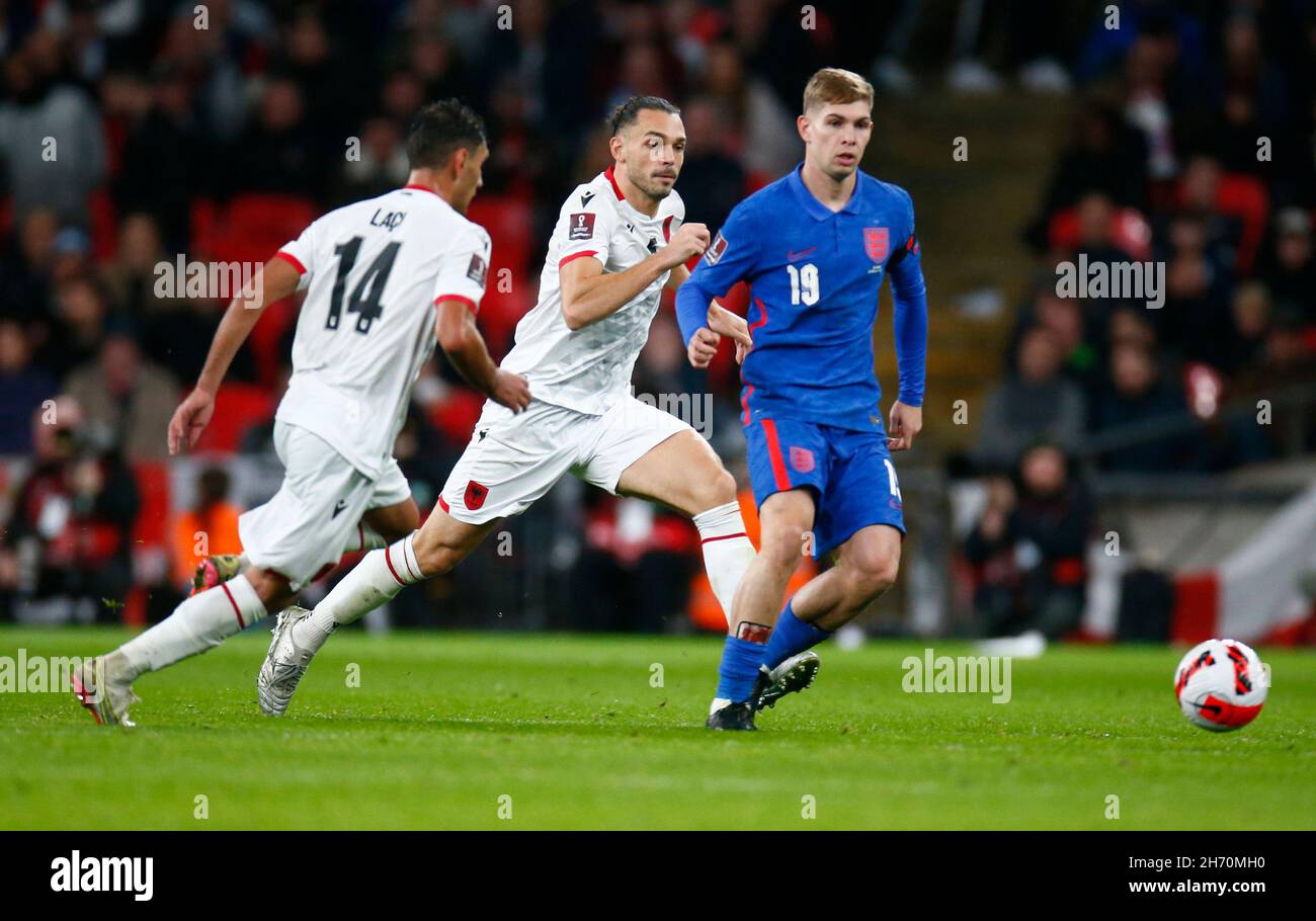 LONDON, ENGLAND - November 12: Emile Smith Rowe (Arsenal) of England ...