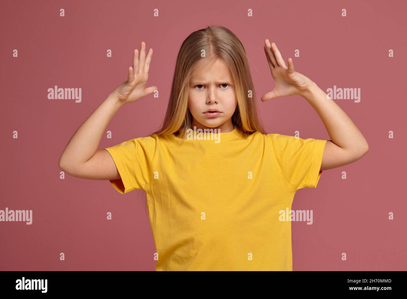 Inquiringly hi-res stock photography and images - Alamy