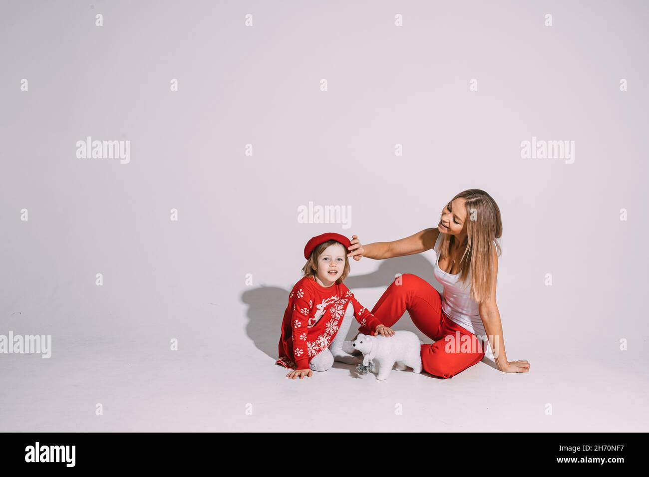 Patting child on head hi-res stock photography and images - Alamy