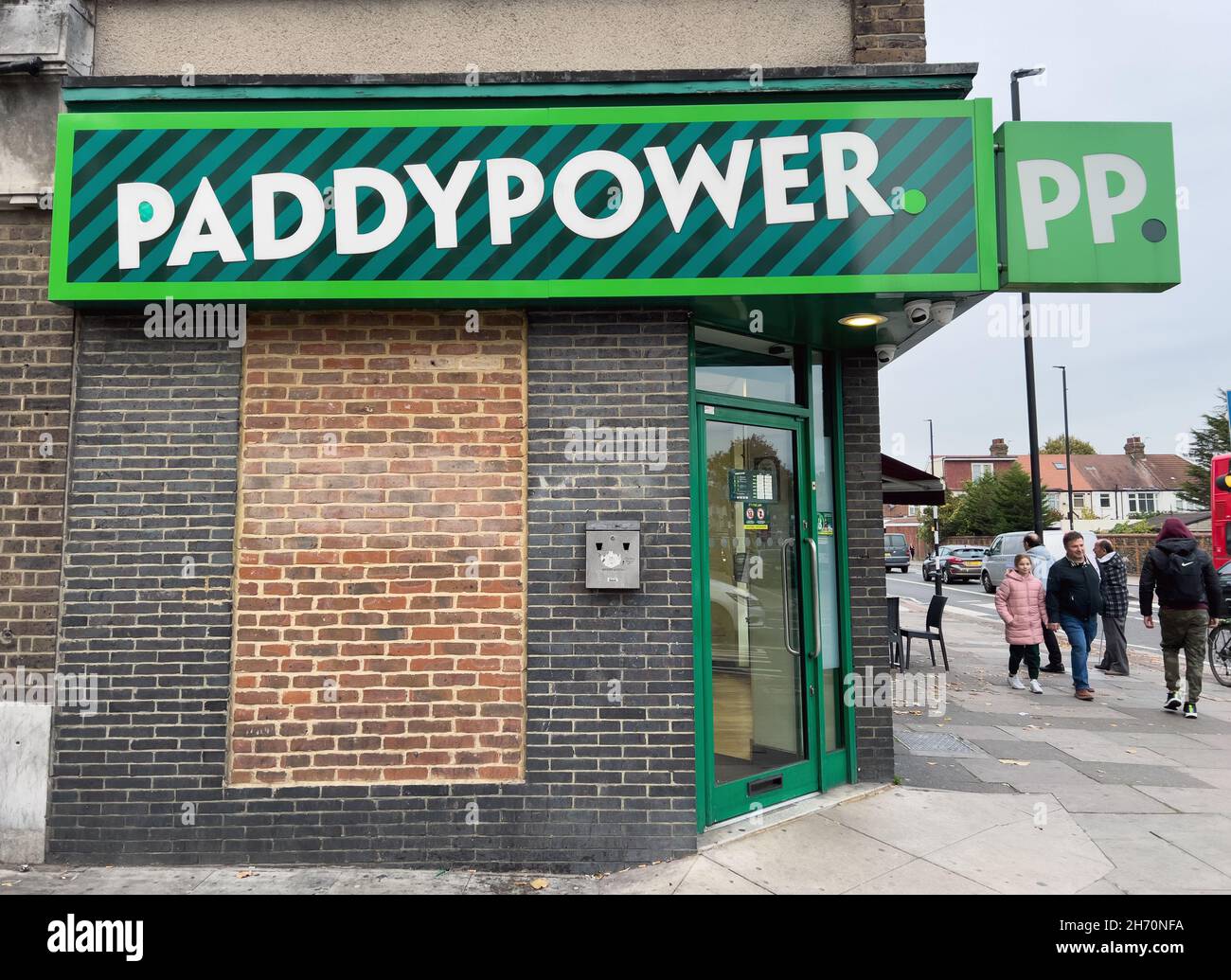London UK - 8th November 2021 - Paddy Power betting shop exterior Stock ...