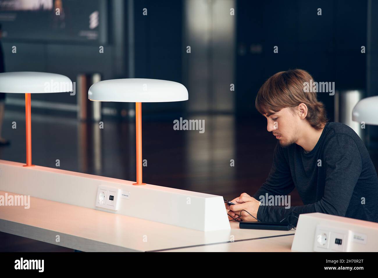 Human library hi-res stock photography and images - Alamy