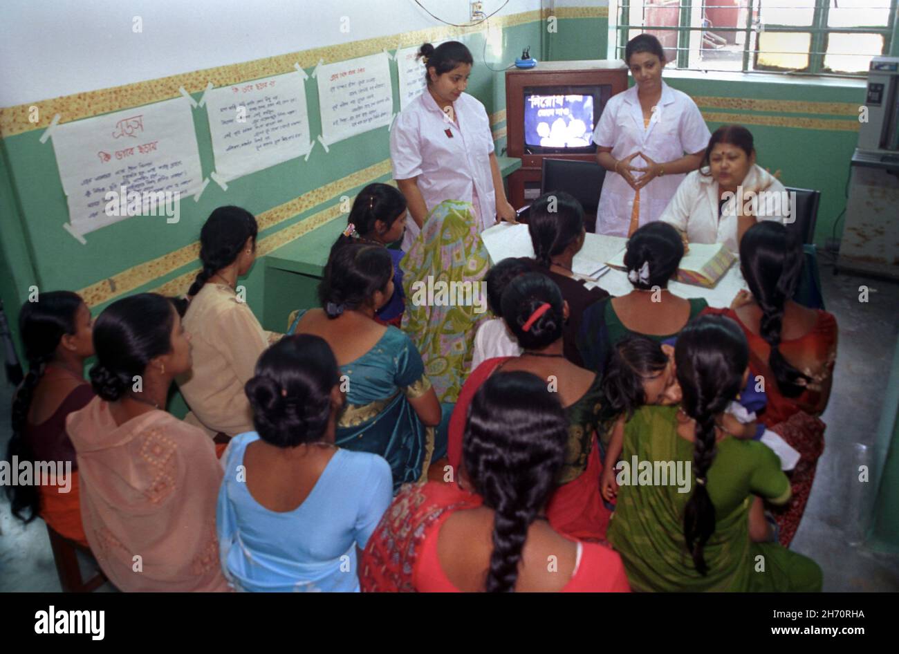 A lecture and workshop for nurses on how to handle HIV patients. India ...
