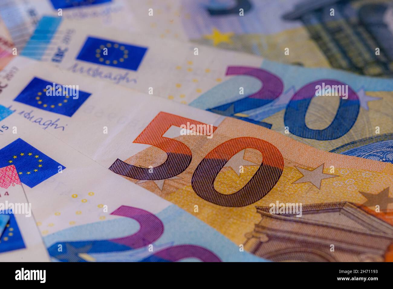 Euro money bank notes Stock Photo - Alamy