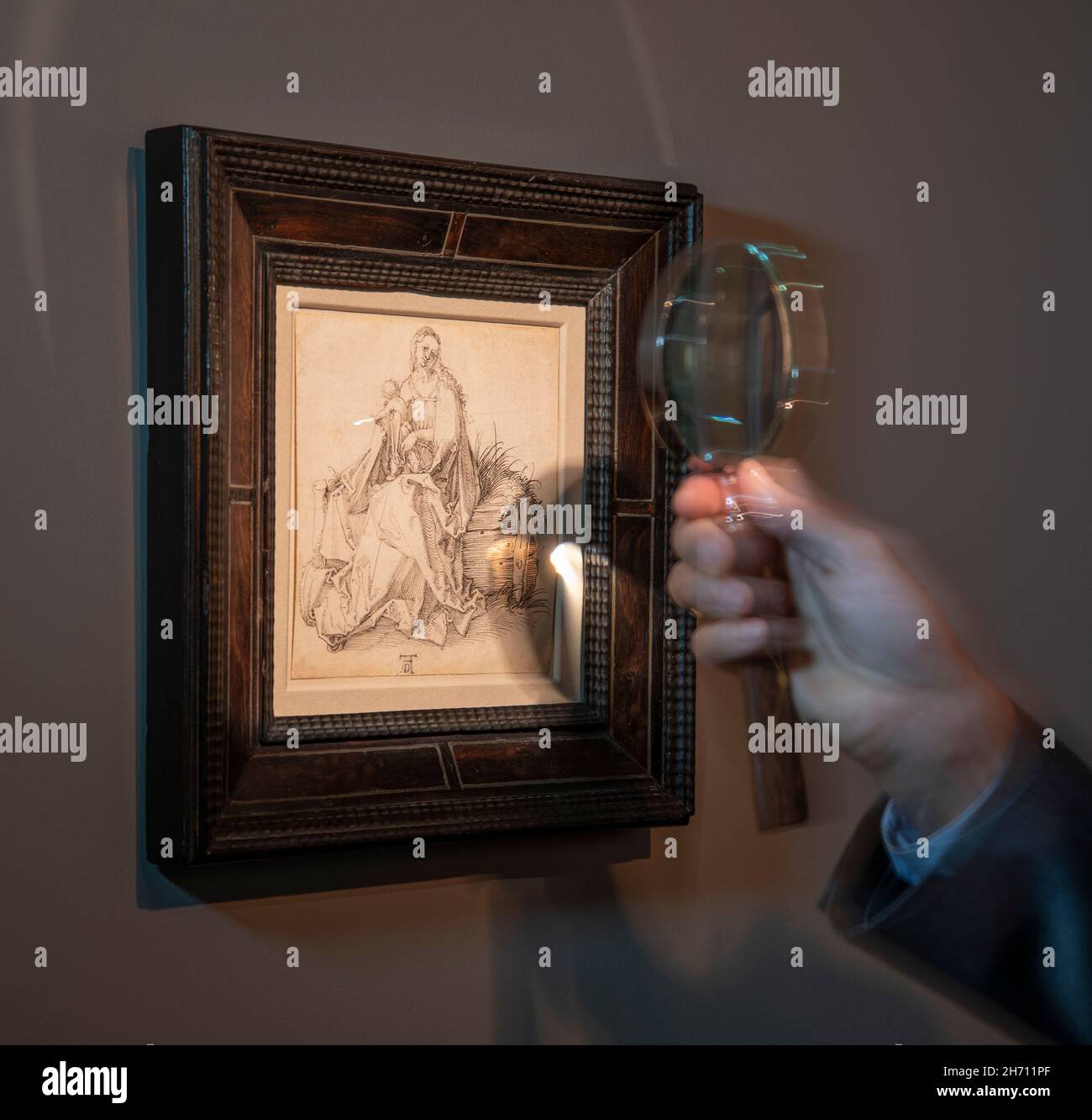 Agnews, St. James's Place, London UK. 19 November 2021. Preview of an ...