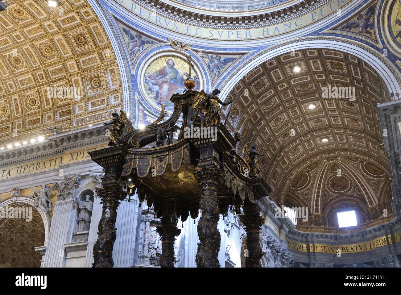 Interior detail view of St. Peter's Basilica, Rome, Italy Stock Photo ...