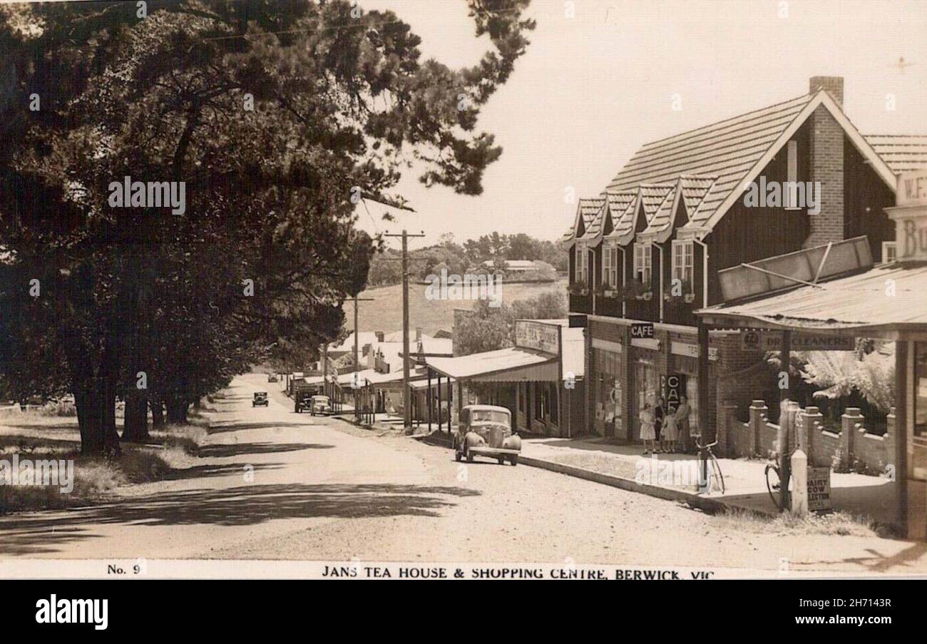 Berwick victoria hi-res stock photography and images - Alamy