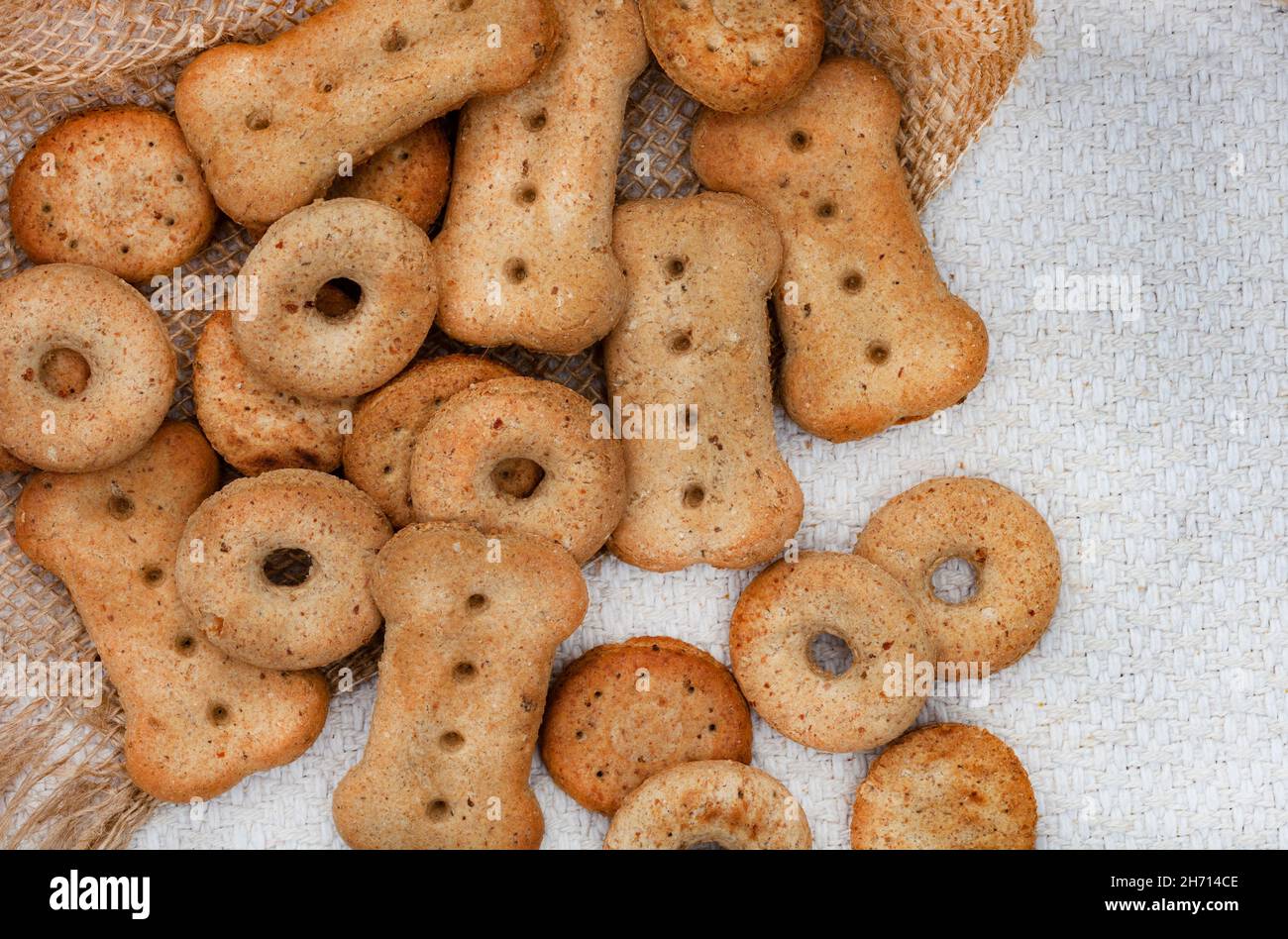 Shapes dog biscuits hi-res stock photography and images - Alamy