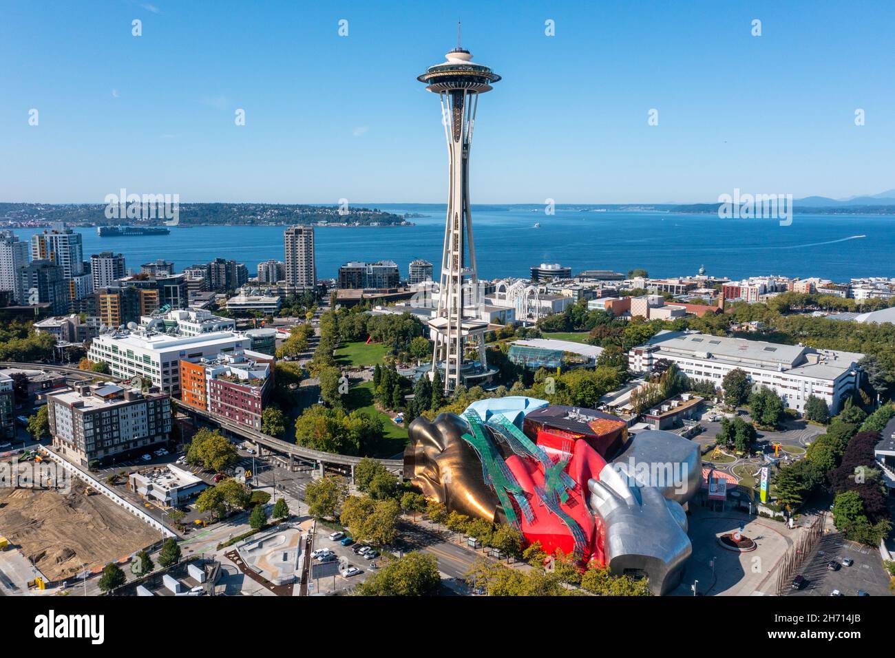 Seattle space needle aerial hi-res stock photography and images - Alamy