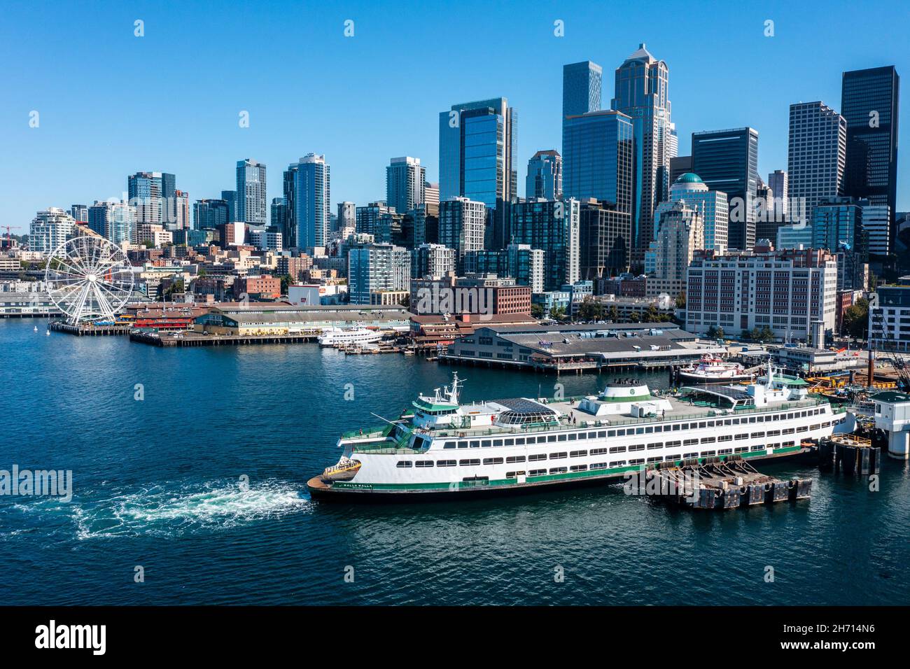Seattle skyline from the water, Washington, USA Stock Photo - Alamy