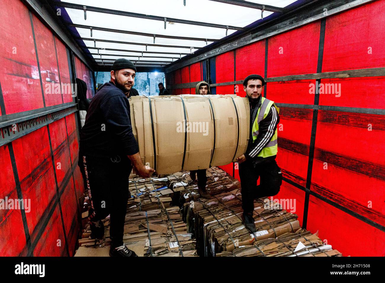 Raw materials truck hi-res stock photography and images - Alamy