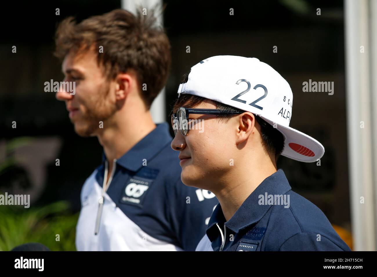 Doha, Qatar. 19th Nov, 2021. # 10 Pierre Gasly (FRA, Scuderia AlphaTauri Honda), # 22 Yuki ...