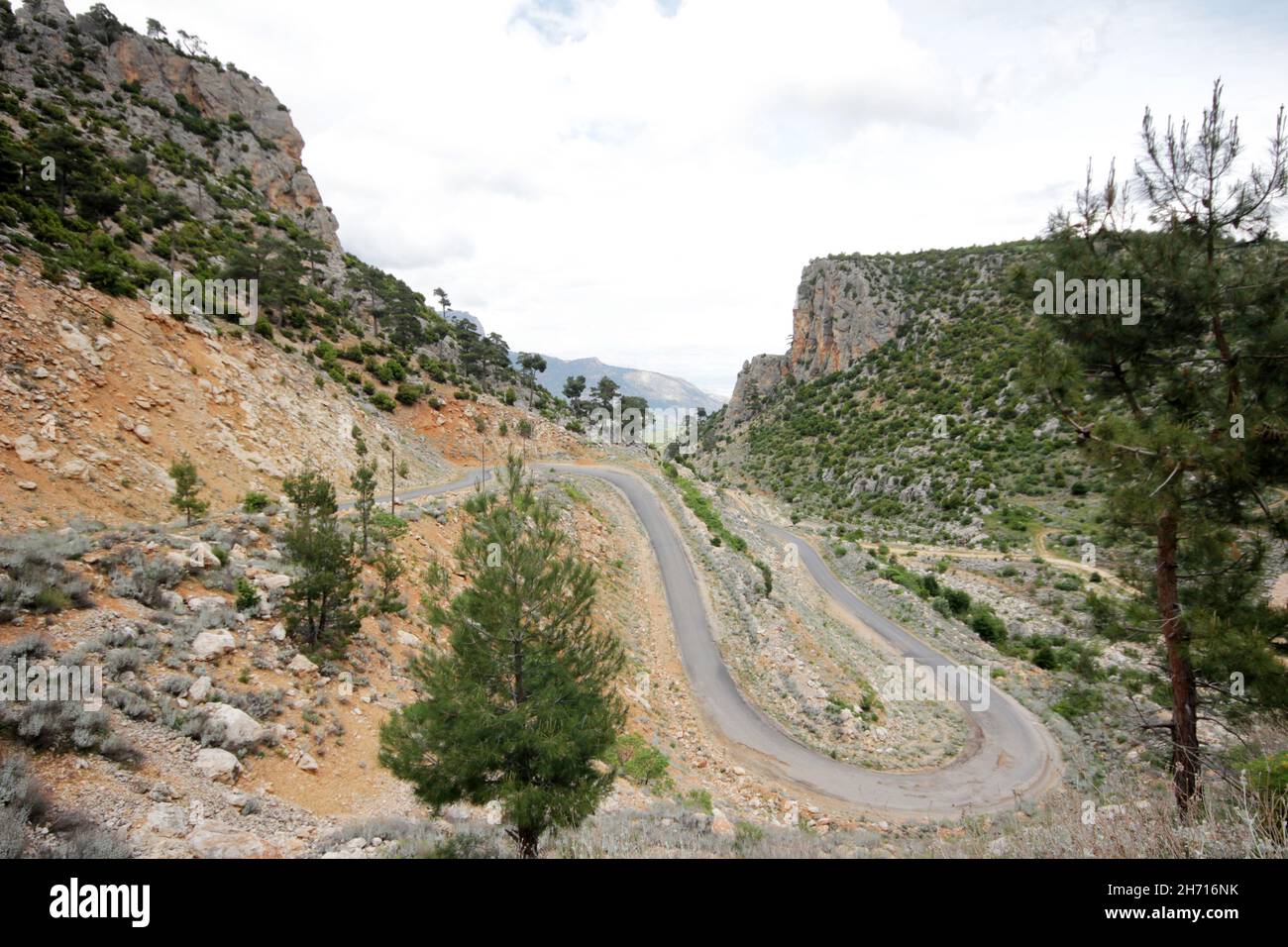 Taurus mountains road hi-res stock photography and images - Alamy