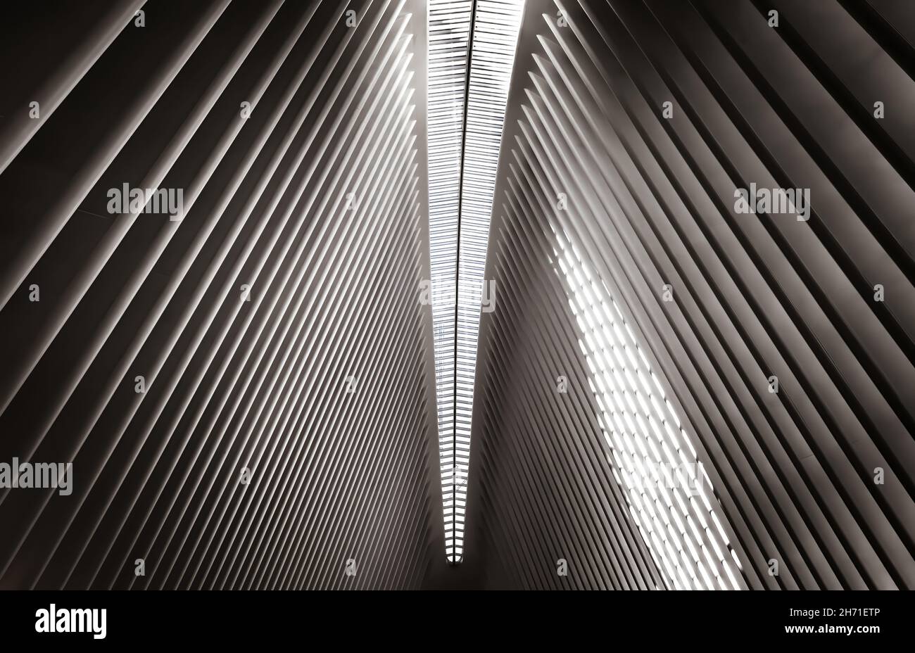 NEW YORK, USA - Sep 22, 2017: Oculus terminal station in the World ...