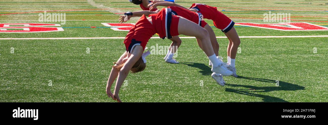 High school girls legs hi-res stock photography and images - Alamy