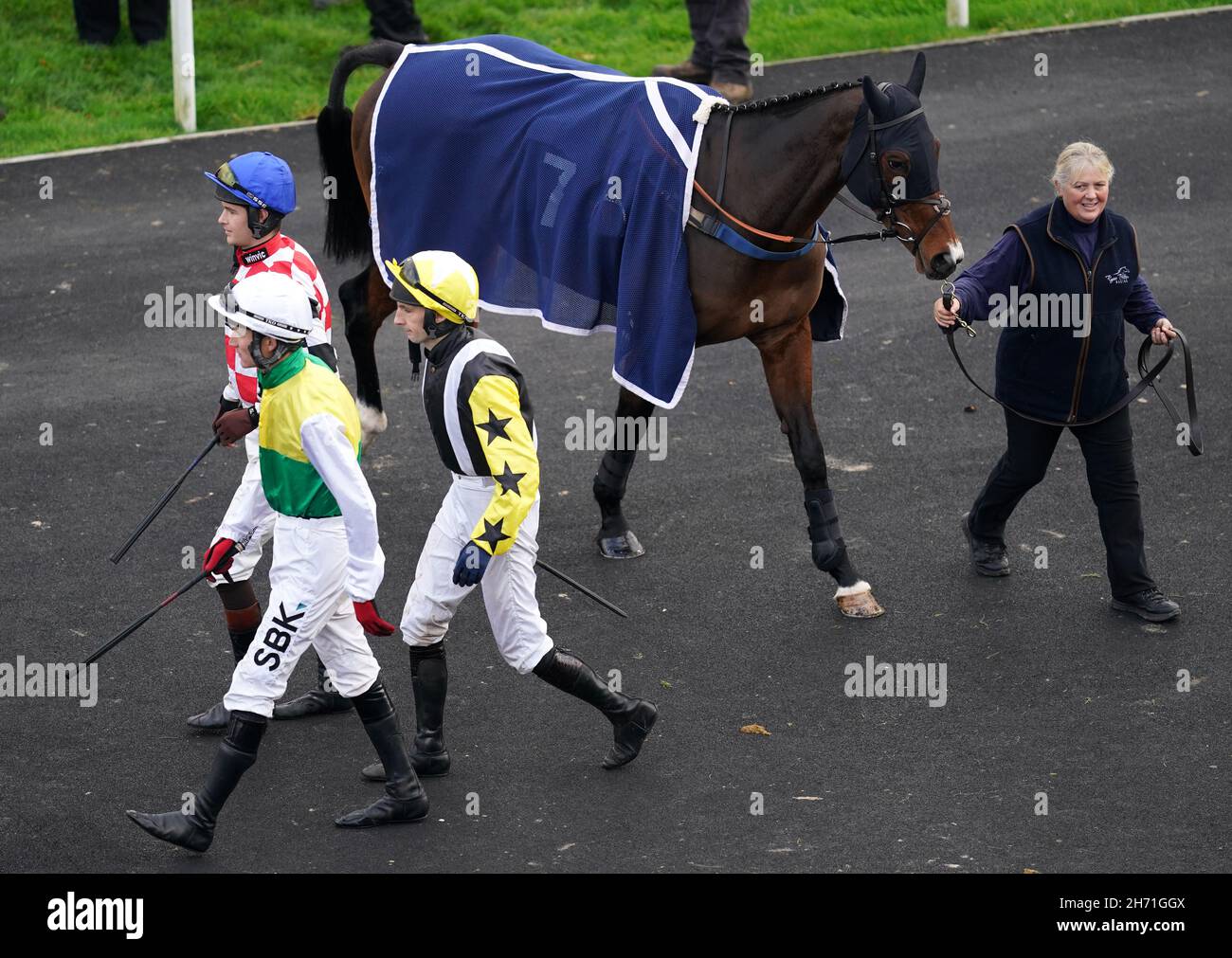 James bellamy hi-res stock photography and images - Alamy