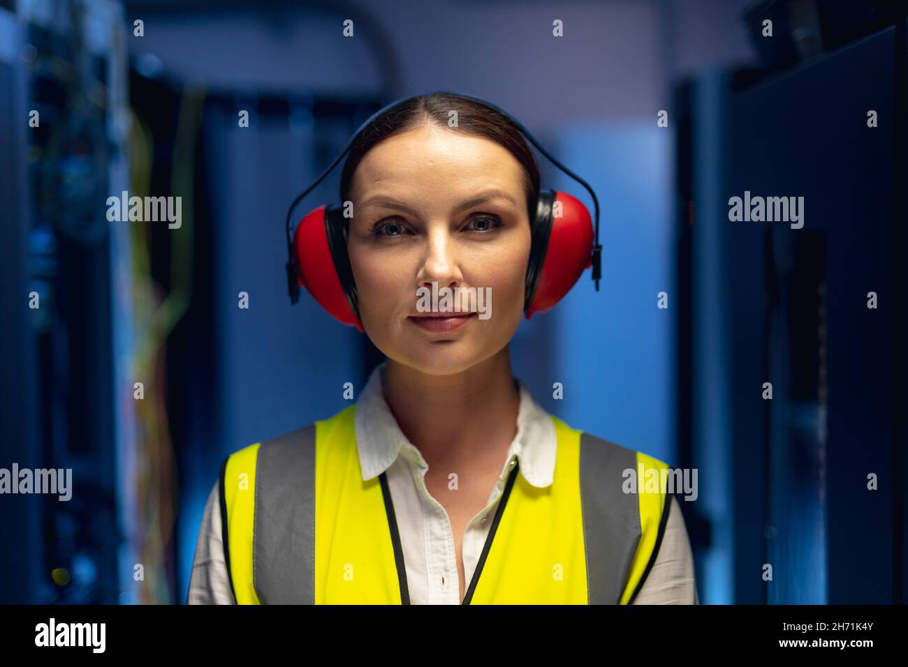 Ear technician hi-res stock photography and images - Alamy