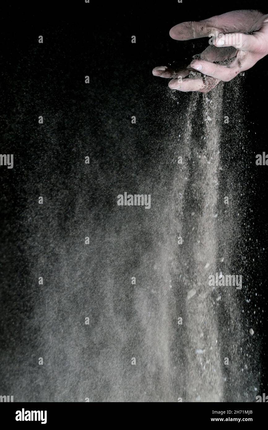 Scatter dust hi-res stock photography and images - Alamy