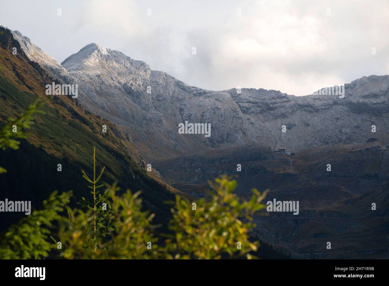 Fagaras Mountains from Transfagarasan paved mountain road Stock Photo ...