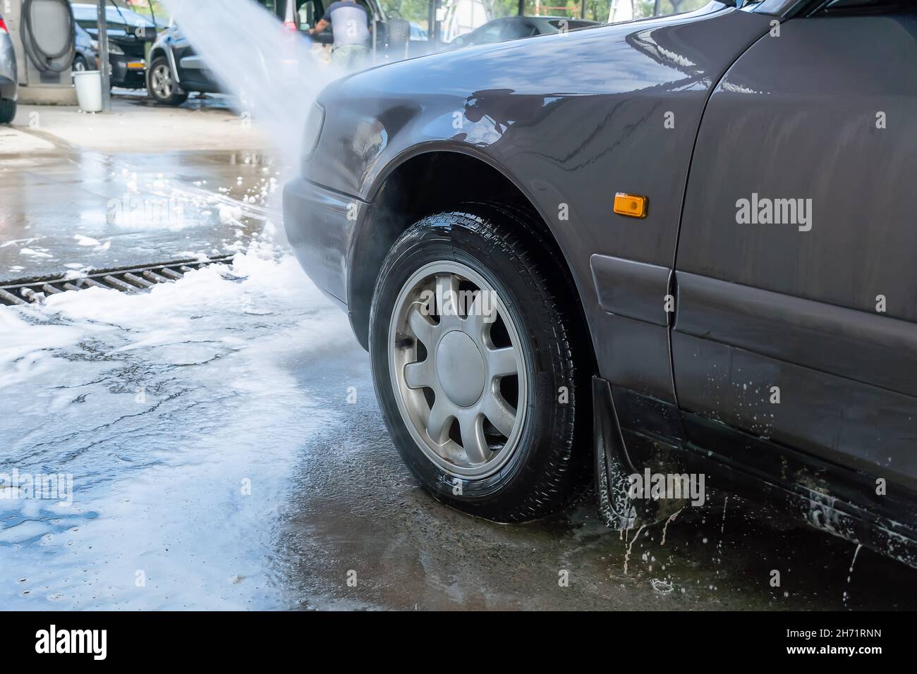 Soap for vehicles hi-res stock photography and images - Alamy