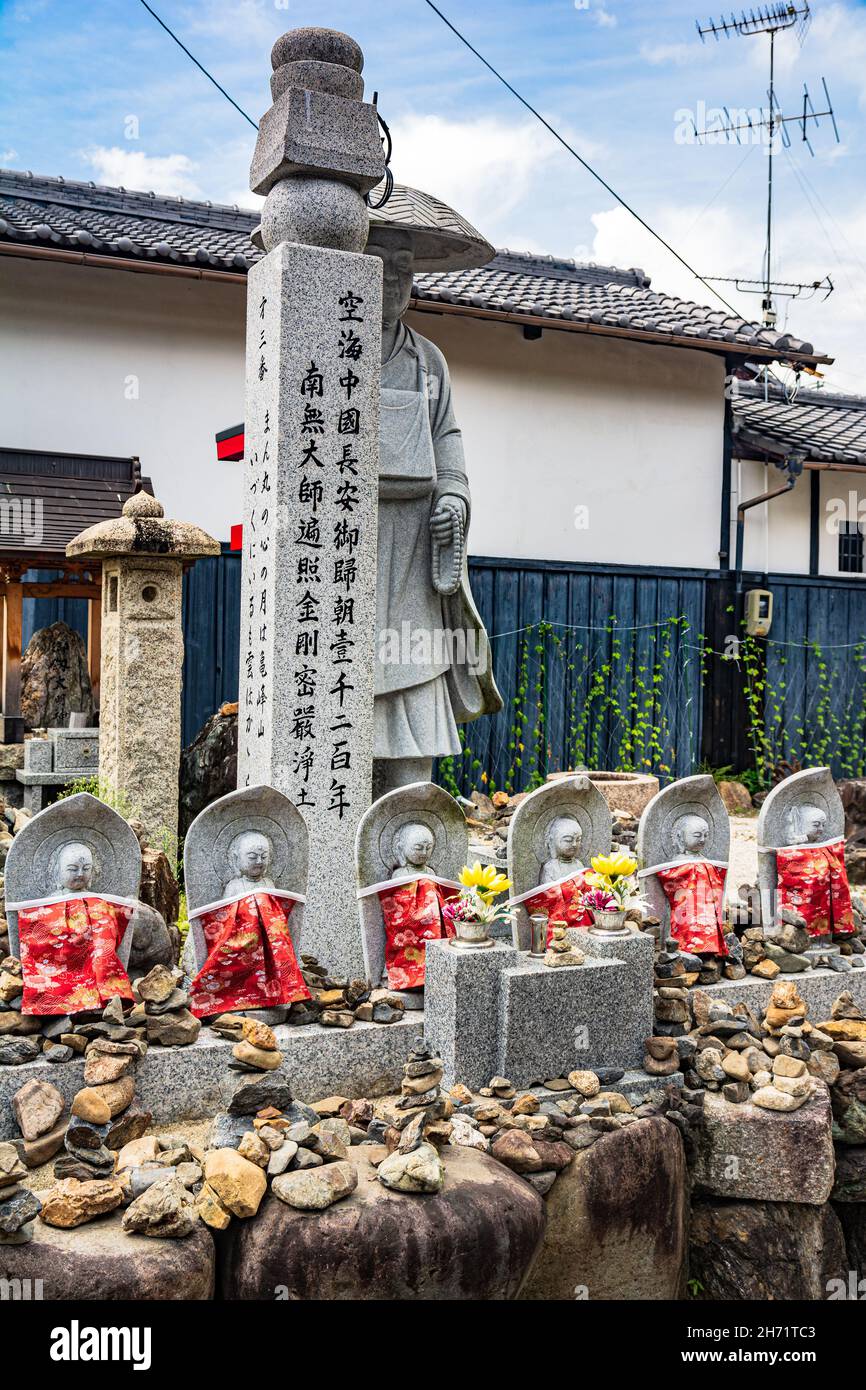 Kyoto, Japan, Asia - September 4, 2019 : Small cemetery near Arashiyama ...