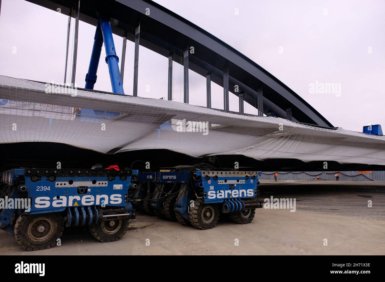 Boulogne Bilancourt, France. 19th Nov, 2021. Installation of the ...